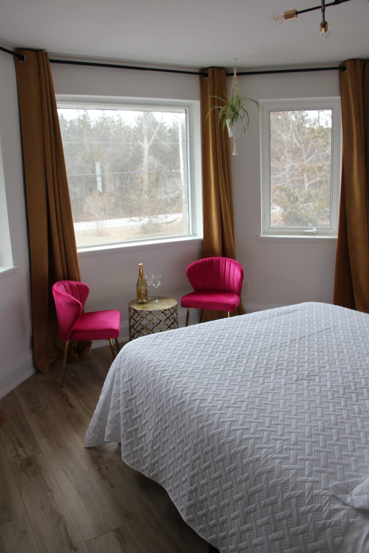 Waterfront Accommodations Prince Edward County- Fancie's PEC